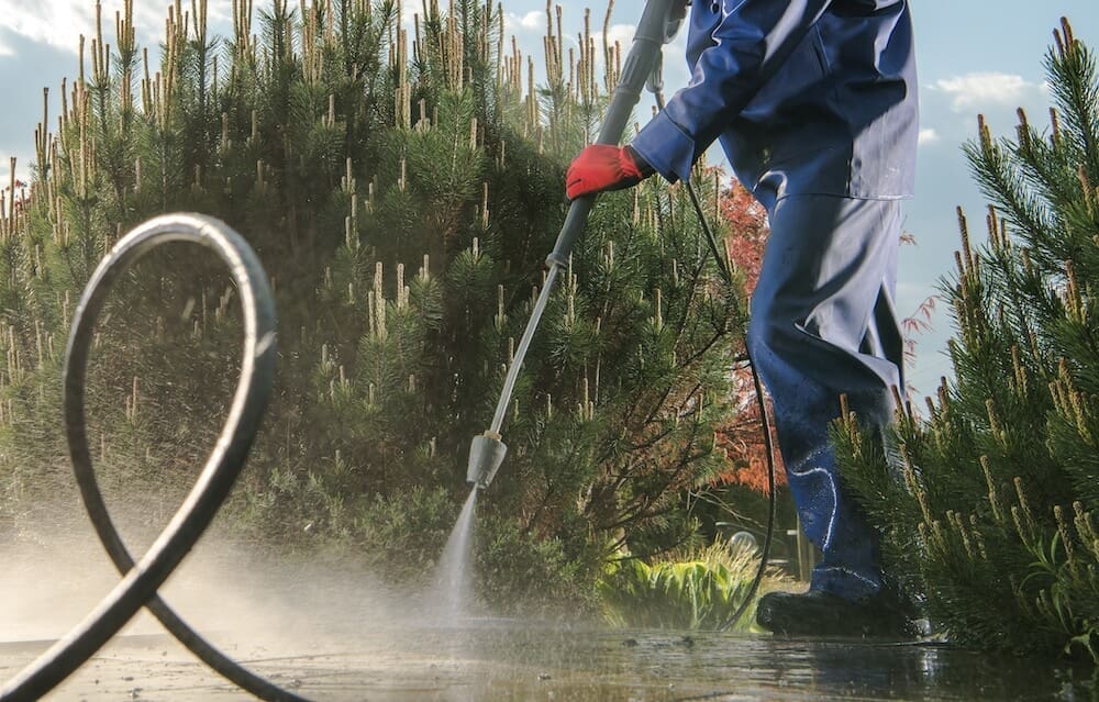Residential & Commercial Pressure Washing Services in Renton